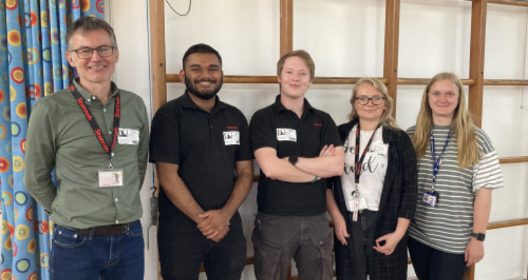 Balksbury Juniors take on a Stannah STEM challenge - Stannah Corporate